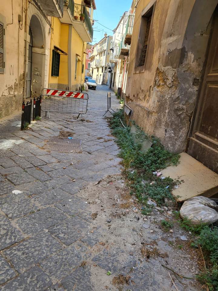 Marano, Via Annunziata nella morsa del degrado. De Stefano: "Morra se ...