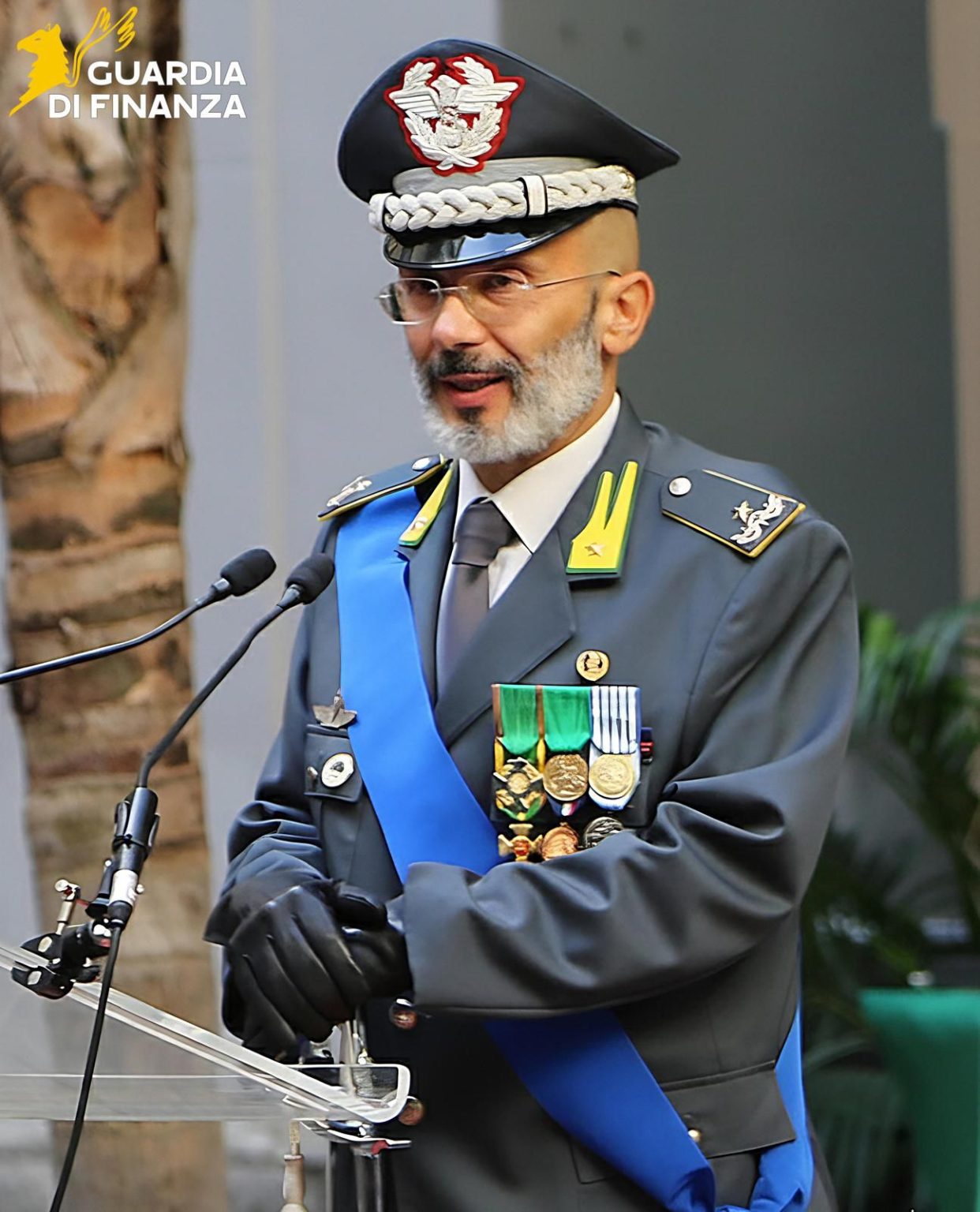 CAMBIO AL VERTICE DEL COMANDO PROVINCIALE DI NAPOLI. IL GENERALE PAOLO ...